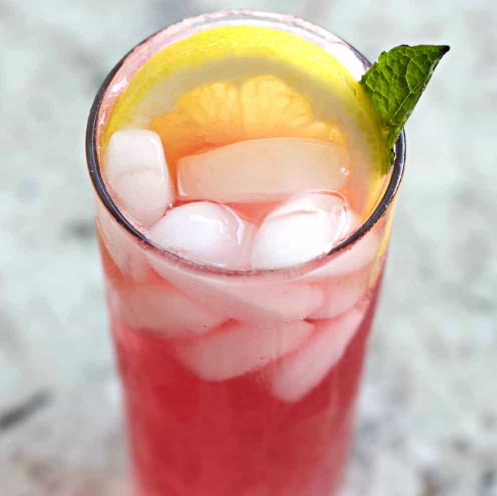 Recette de boisson à la vodka à la limonade rose